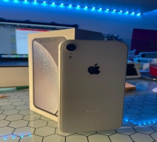 Vendo Iphone XR 64 GB 